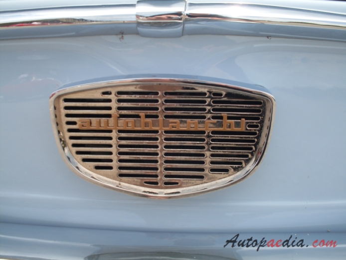 Autobianchi Bianchina 1957-1969 (1960-1969/cabriolet), front emblem ...